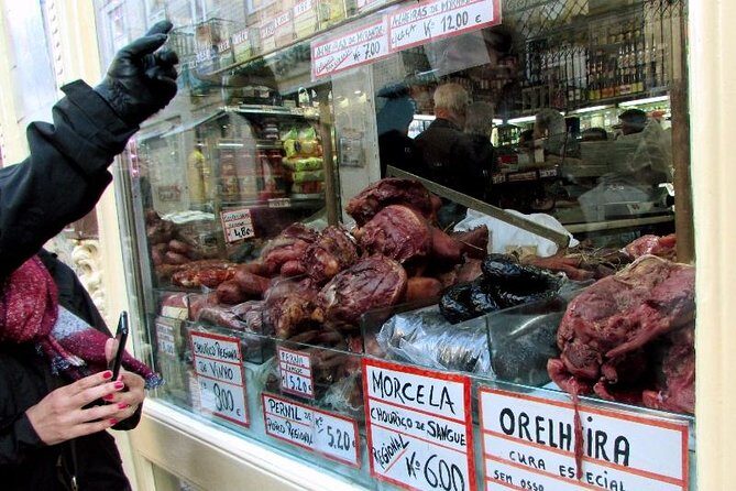 Porto Private Food & Wine Walking Tour with Market & Tastings - The Sum Up