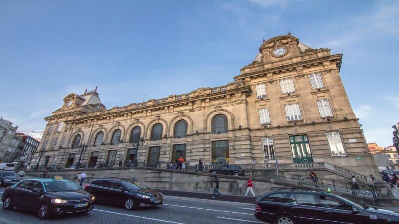 Porto private morning Tour, see the most iconic attractions - Frequently Asked Questions