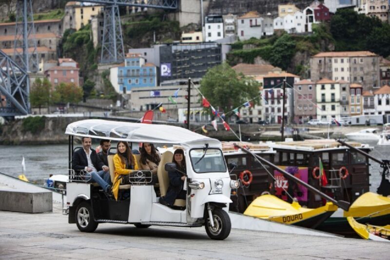 Porto: Private Sightseeing Tour by Electric Tuk Tuk - Key Points
