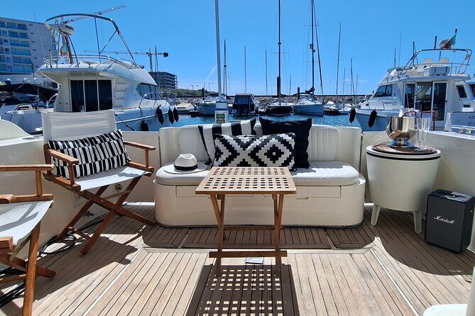 Porto: Private Tour on a Luxury Yacht on the Douro River - Who Is This Tour Best For?