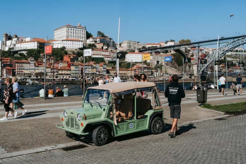 Porto: Private Tour to the Historic Center in a Classic Car - A Detailed Look at the Porto Classic Car Tour