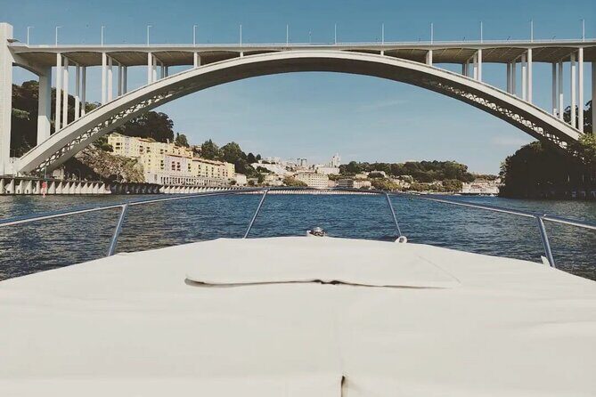 Porto : Private Tour to the Louis Bridge, group price up to 6px - FAQ