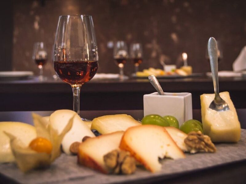 Porto: Private Walking Food Tour with Tastings - Practical Tips for Your Tour