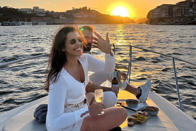 Porto: Private Yacht Experience with Local Wines & Snacks - Key Points