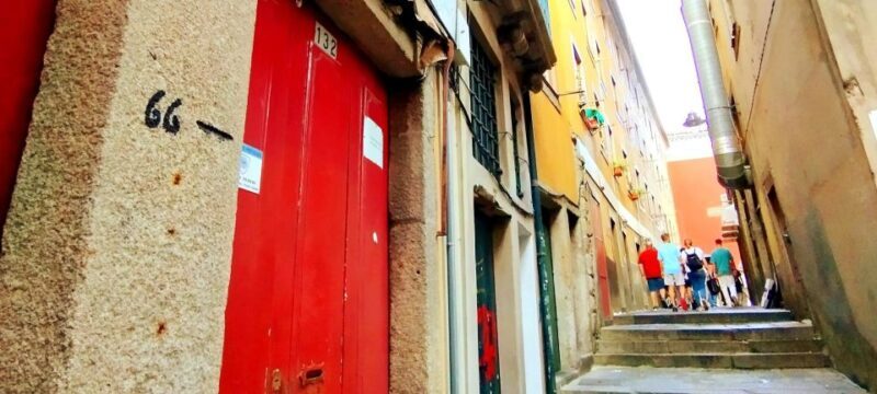 Porto Ribeira and highlights Private Walking Tour - An In-Depth Look at the Porto Ribeira and Highlights Private Walking Tour