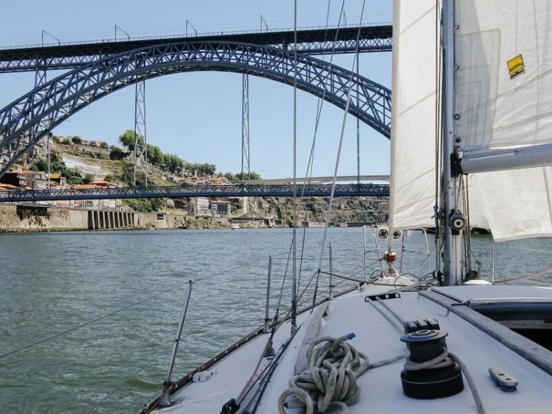 Porto: Romantic Sailboat Cruise - Who This Tour Suits Best