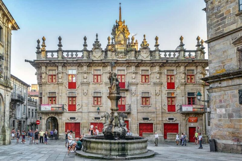 Porto: Santiago de Compostela and Valença do Minho Day Tour - Who Is This Tour Best For?