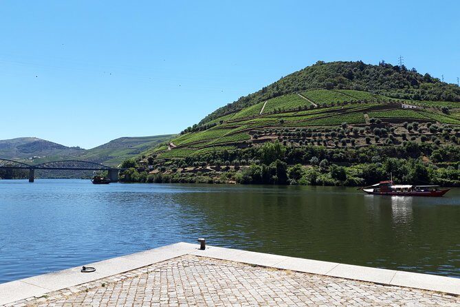 Porto to/from Douro Valley (1-8 pax) Private Transfer in Mercedes - The Booking Process and Flexibility