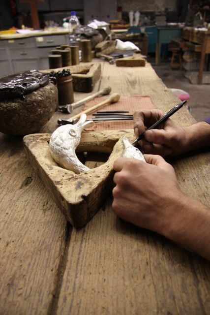 Porto: Tour to the world of silver in a century-old workshop - FAQs