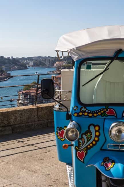 Porto: Tuk Tuk Tour with Olive Oil Tasting - Key Points  