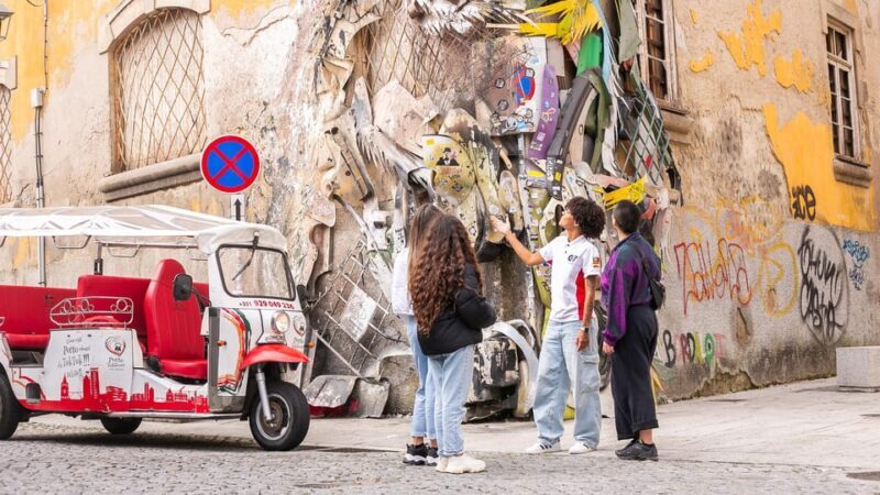 Porto: Tuk tuk Tours with Port Wine Tasting - Key Points