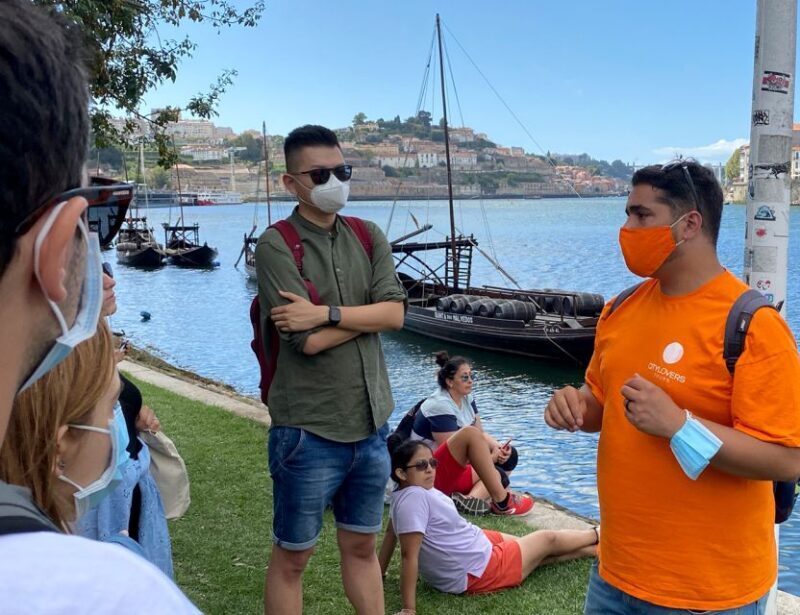 Porto: Wine Tasting with Tapas Walking Tour - Practical Details & Tips