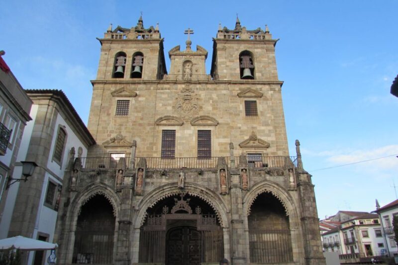Porto:Braga & Guimarães Small-Group Full Day Tour with lunch - Who Will Love This Tour?