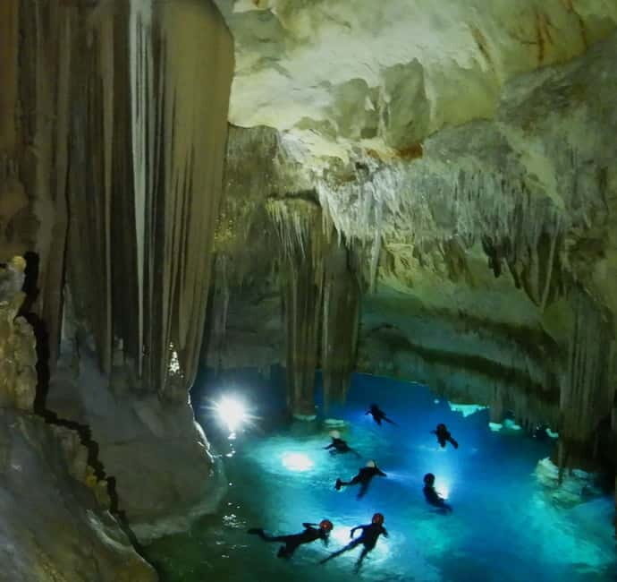 Portocolom: Snorkel tour to the Sea Cave "Pirate's Cave" in Mallorca - A Closer Look at the Mallorca Pirate’s Cave Snorkel Tour