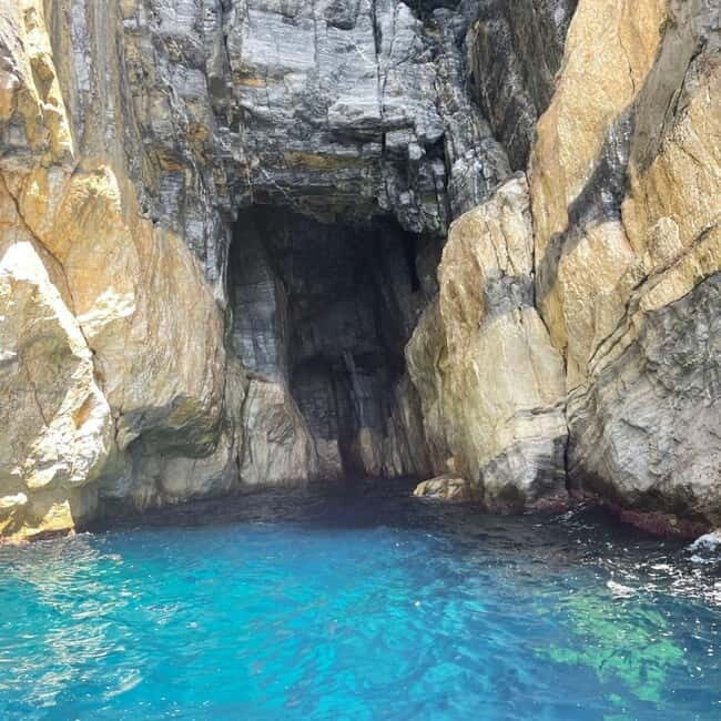 Portovenere & Gulf of Poets Half-Day Boat Tour La Spezia - An Overview of the Experience