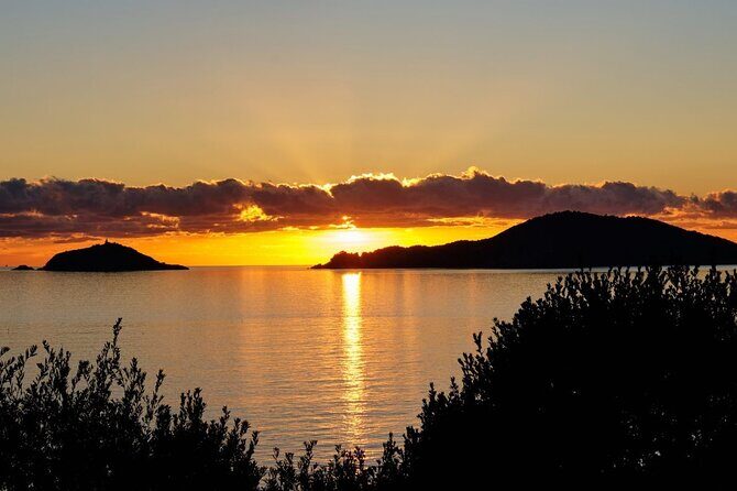 Portovenere & Three Islands Sunset Boat Tour from La Spezia - The Itinerary Breakdown: What to Expect