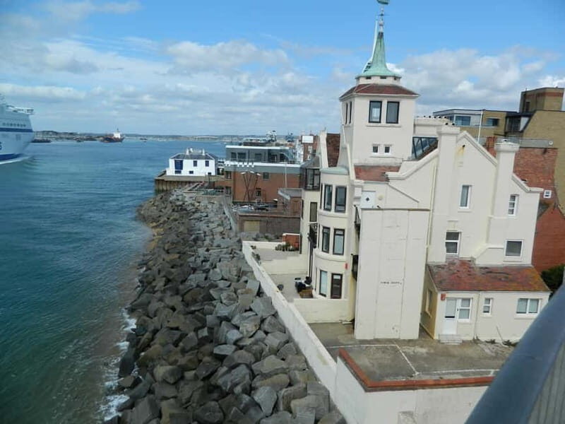Portsmouth: Old Portsmouth, United Kingdom, Guided Walk - Practical Tips for Participants