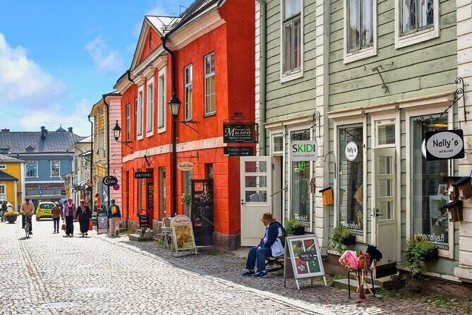 Porvoo Old Town & Riverside Heritage Guided Tour from Helsinki - Key Points
