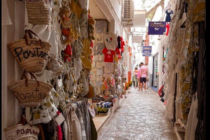 Positano, Amalfi and Pompeii Private Tour with Minivan and Guide - FAQ