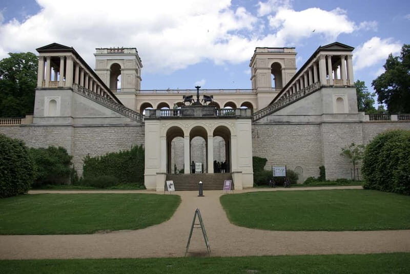 Potsdam: 5-Hour-Tour "Parks & Palaces" from Berlin by VW-Bus - FAQ