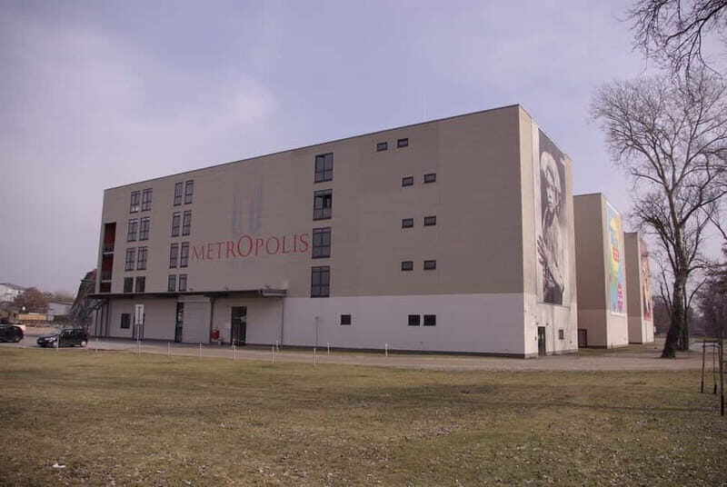 Potsdam-Babelsberg: 5-Hour-Tour "Film-History" by VW-Bus - Why This Tour Is a Great Choice