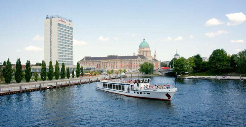 Potsdam: Palace Tour by Boat - Practicalities and Comfort: What to Expect