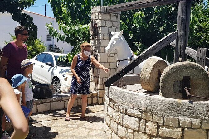 Pottery - Honey & Olive Oil experience - Frequently Asked Questions