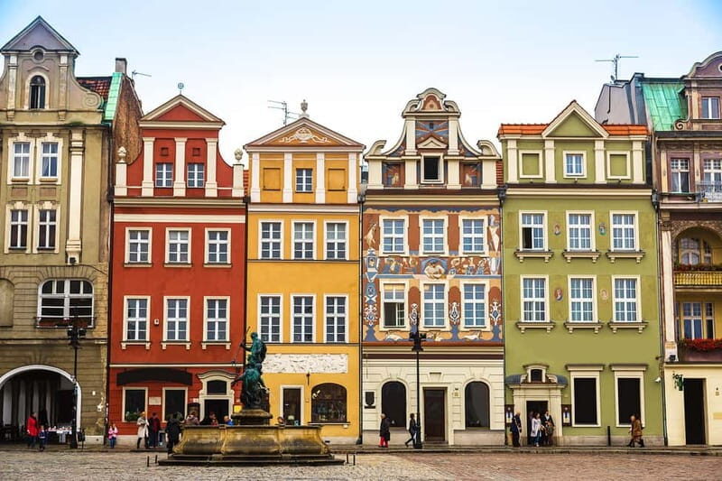 Poznan Old Town and Top Attractions Private Walking Tour - Key Points