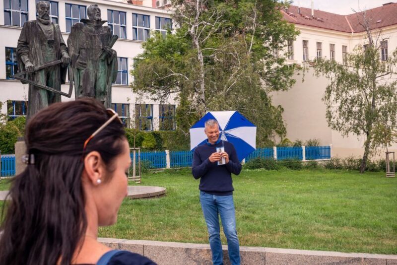 Prague: 1-Hour Castle Tour With Fast-GET Admission Ticket - Detailed Review of the Experience