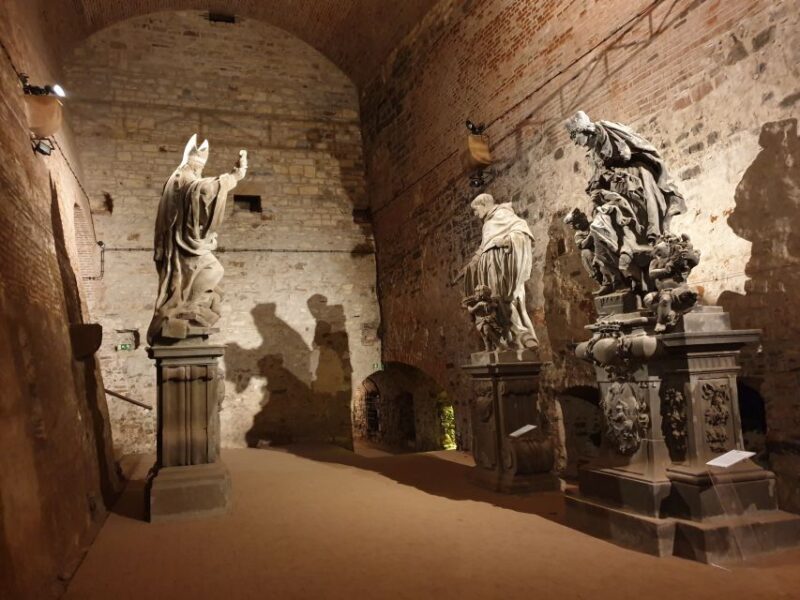 Prague: 2.5-Hour Vyehrad Castle with Gorlice & Tickets - Tour Guides and Personal Experiences