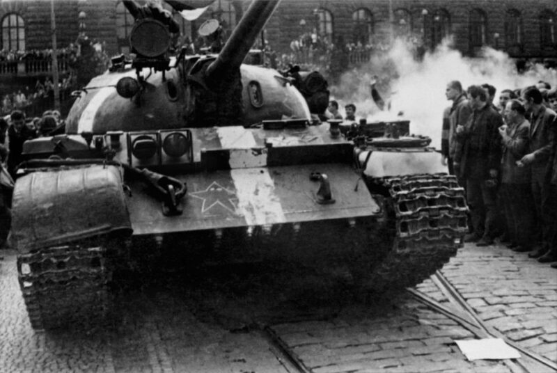 Prague: 2-Hour Back to Communism Walking Tour - Who’s It Best For?