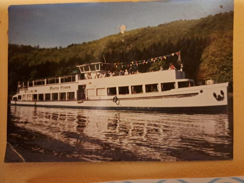 Prague: 2-Hour Historic Boat Cruise with Delicious Lunch - Starting Point and Ease of Access