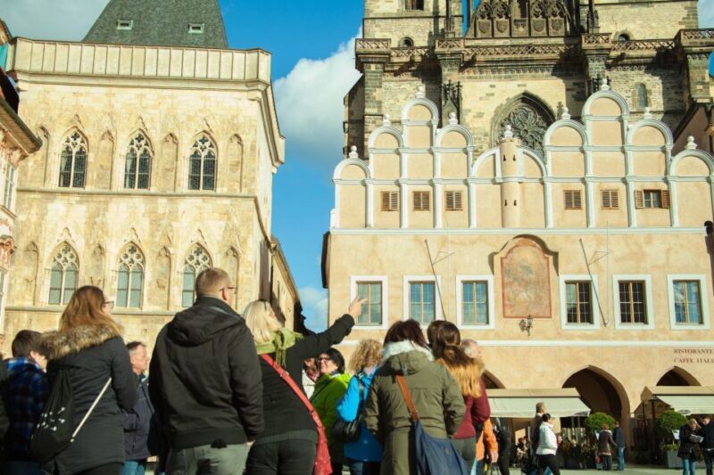 Prague: 3-Hour Old Town and Prague Castle Tour in German - Authentic Experiences from Reviewers