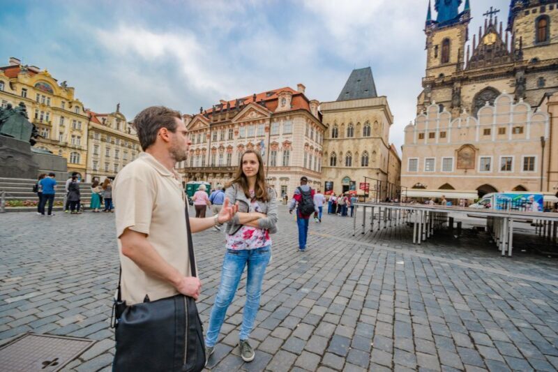 Prague: 3-Hour Walking Tour of Old Town & Prague Castle - FAQ