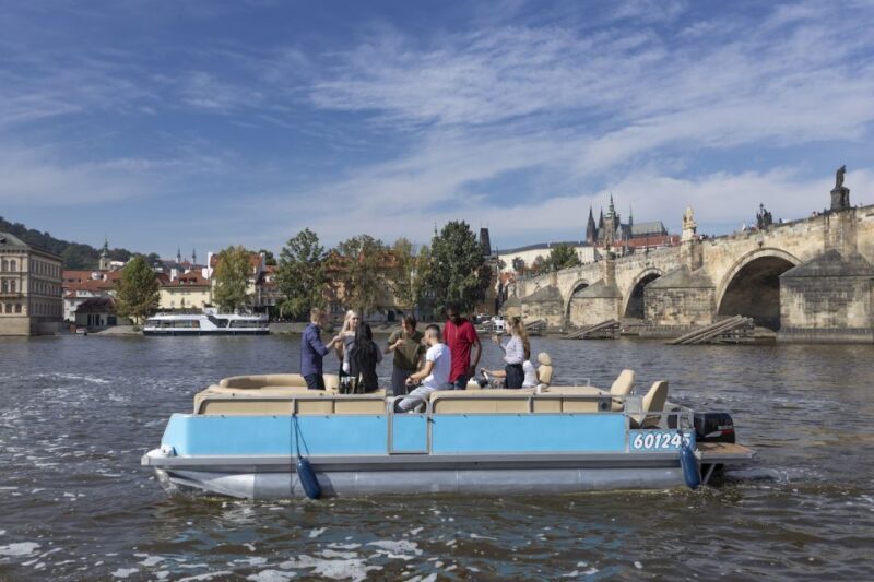 Prague: Beer Boat Tour - Key Points