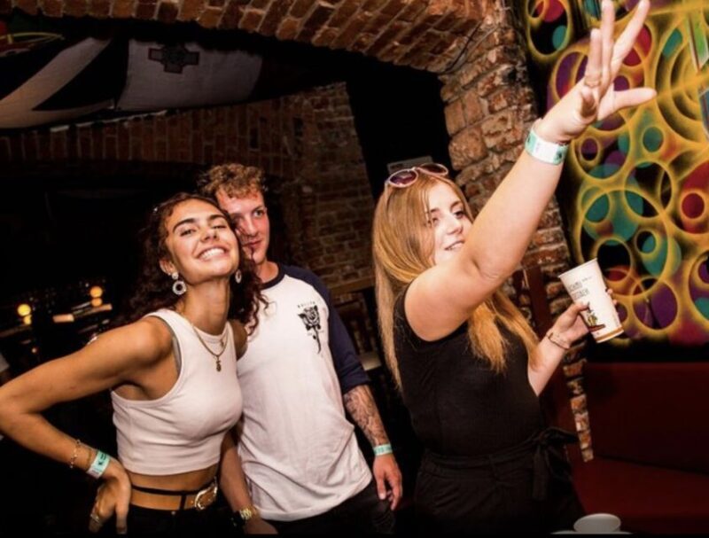 Prague: Beer Pong Experience with Unlimited Czech Beer - Key Points