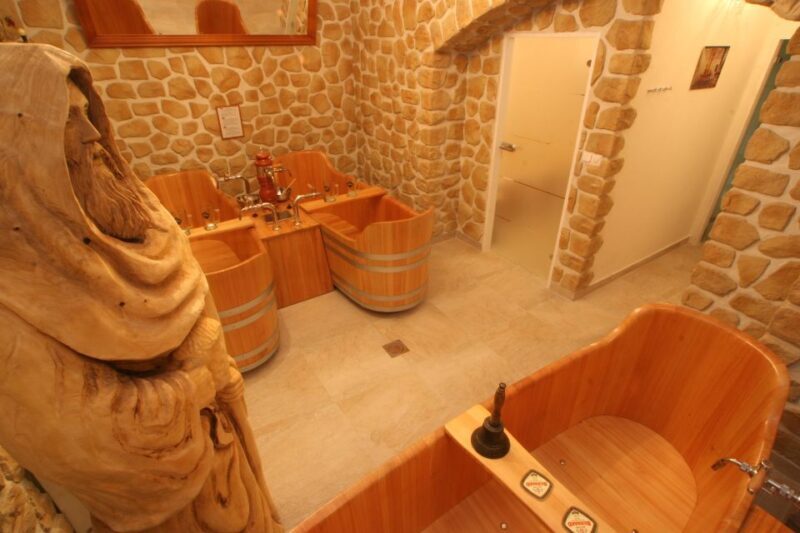 Prague: Beer Spa Bernard with Beer and Massage Option - FAQ