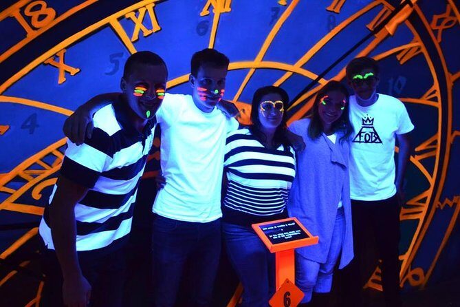 Prague Black Light Mini Golf and Games with free Drinks - A Deep Dive into the Experience