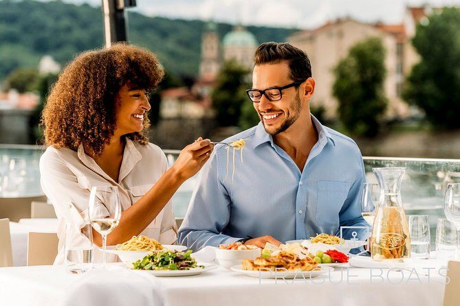 Prague Boats 2-hour Lunch Cruise - Exploring the Itinerary in Detail