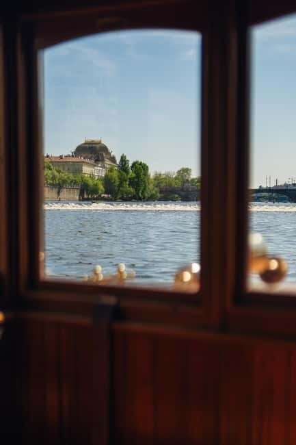 Prague: Canal Cruise Around Charles Bridge - What to Expect During the Itinerary