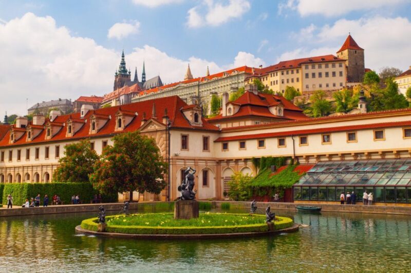 Prague Castle & Castle District: 2-Hour Guided Tour - Practical Details & Considerations