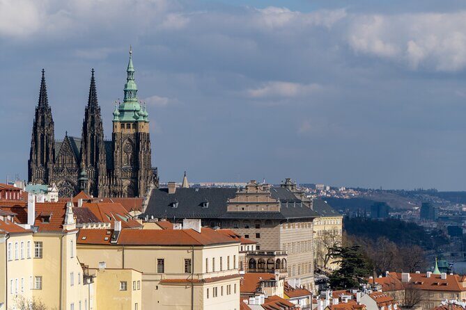 Prague Castle Grounds & Exteriors small-group with PragueWay - FAQ