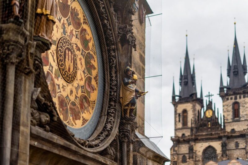 Prague: Castle, National Museum & Town Hall Tickets & Audio - Convenient Ticket Pick-up and Flexibility