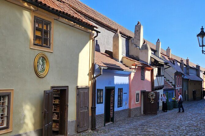 Prague Castle Private Walking Tour - The Experience and Pacing