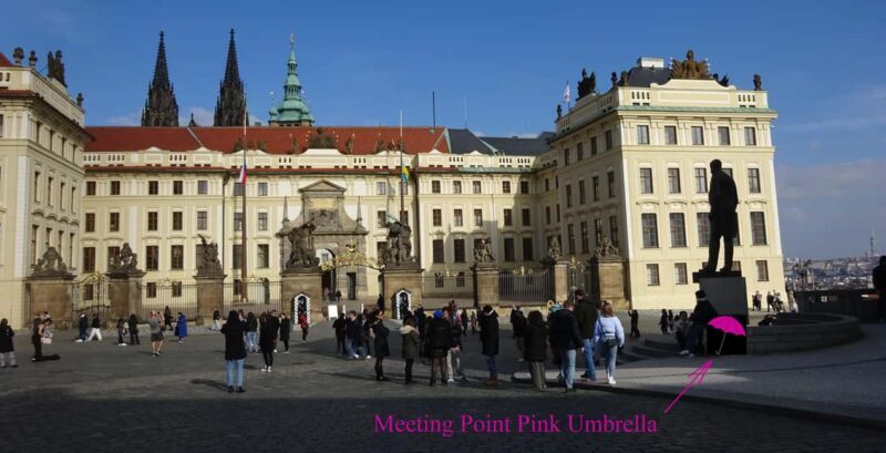 Prague Castle: Small-Group Tour with a local guide - Discovering Prague Castle: What the Tour Offers