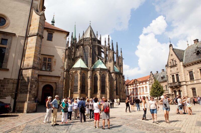 Prague City 3-Hour Tour with Changing of the Guard - Who Is This Tour Best Suited For?