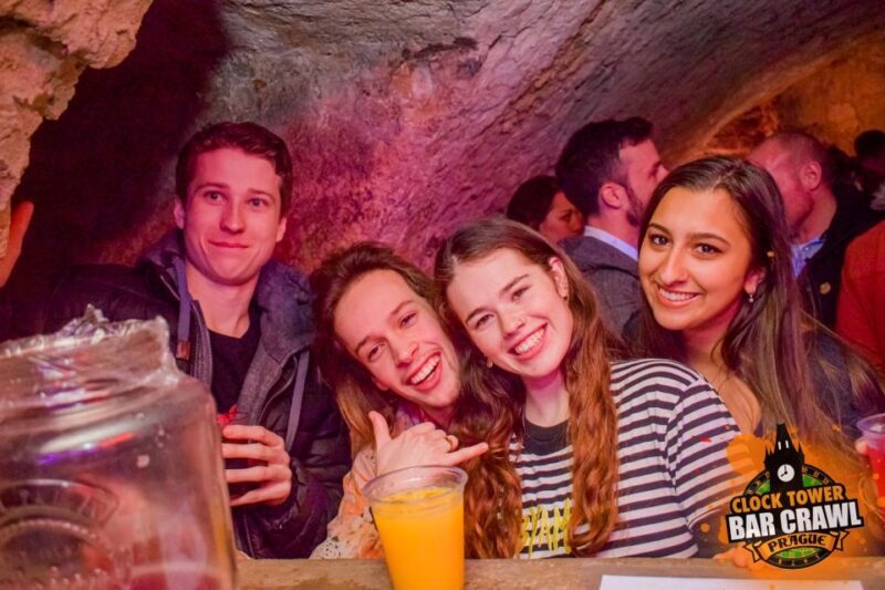 Prague: Clock Tower Bar Crawl ending at the BIGGEST CLUB - Key Points