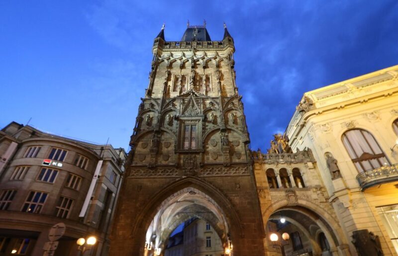 Prague Complete Tour in Spanish & Lunch, Tickets - FAQ