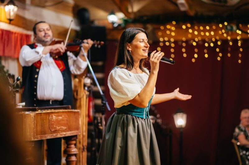 Prague: Dinner with Folk Show and Open Bar - FAQ