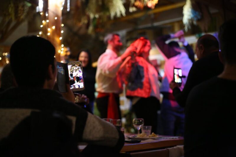 Prague: Evening Folklore Garden Party with Traditional Menu - Arrival and Meeting Point: Planning Your Journey